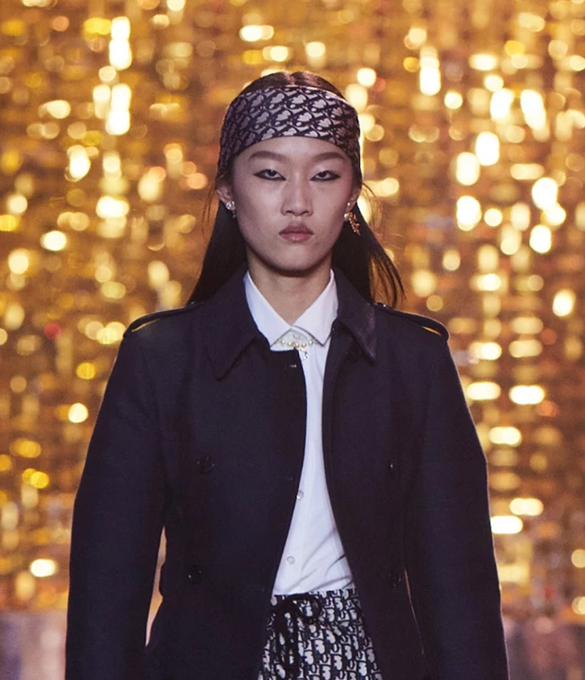 Dior | Το φουτουριστικό disco beauty look που προτείνει ο οίκος για το ...