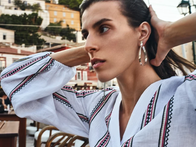 Το Corner Yannis Sergakis αποκλειστικά στο Speak Out Concept Store στην ...