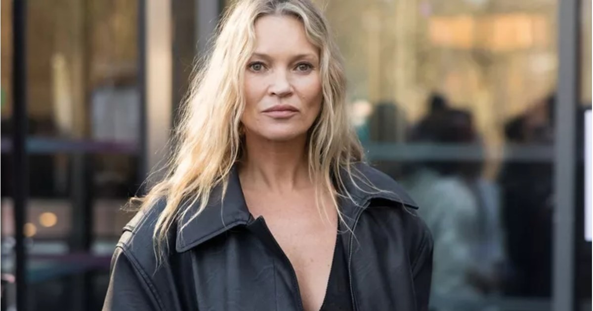 '90s revival | Η λεπτομέρεια από τα μαλλιά των supermodels που θα ...