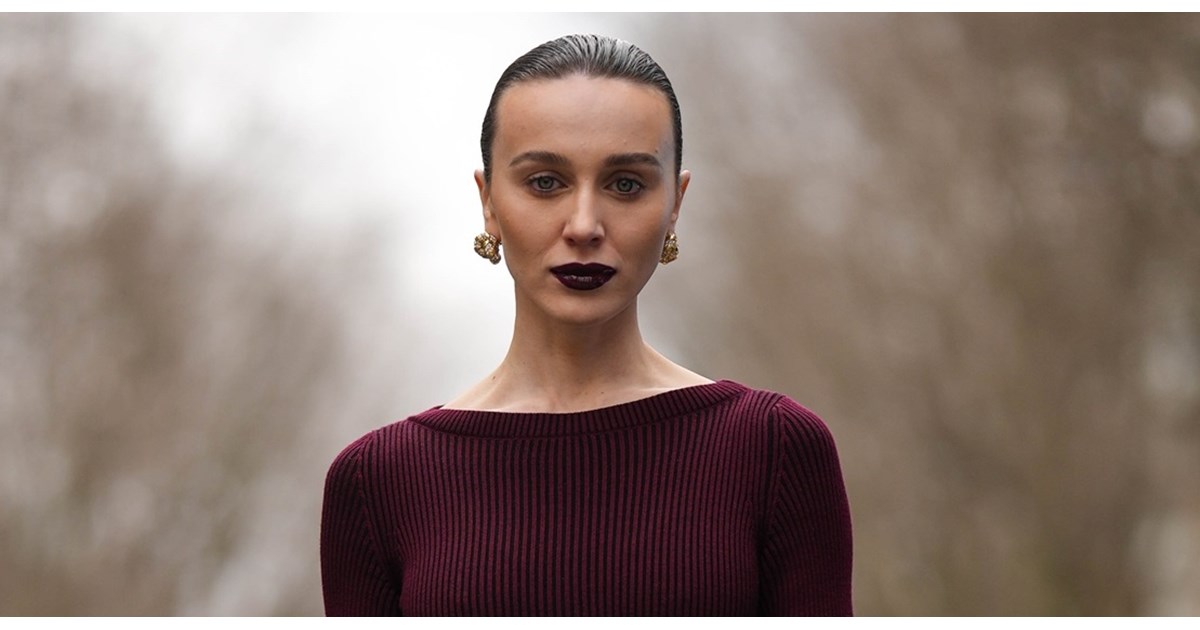 Go Dark or Go Home | Τα κραγιόν που θα "φορεθούν" περισσότερο τη νέα χρονιά